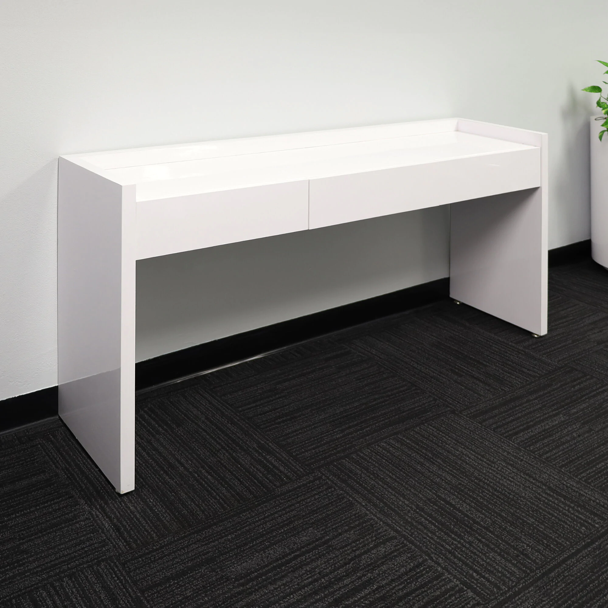 computer console table